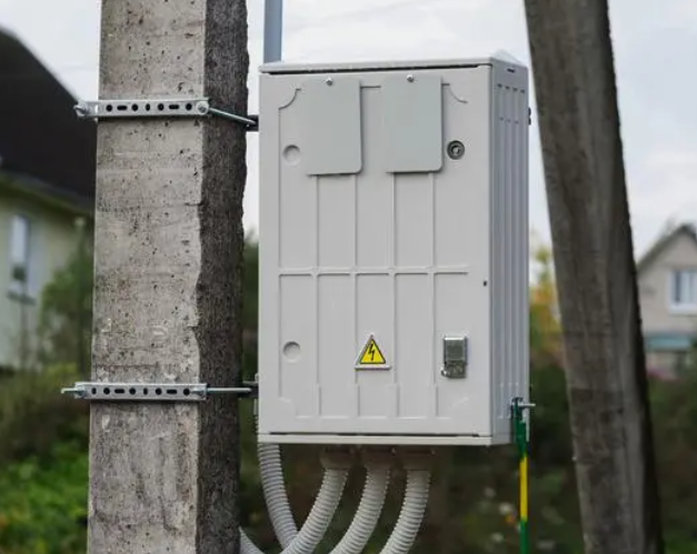 Step Up Transformer: Definition, Working Principle(Step Up vs. Step Down)